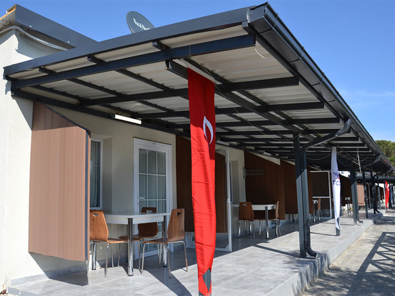 Le camp TCDD Urla a ouvert ses portes aux victimes du tremblement de ...